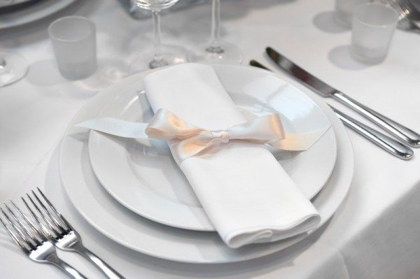 5 Tips for a Formal Place Setting — Eatwell101