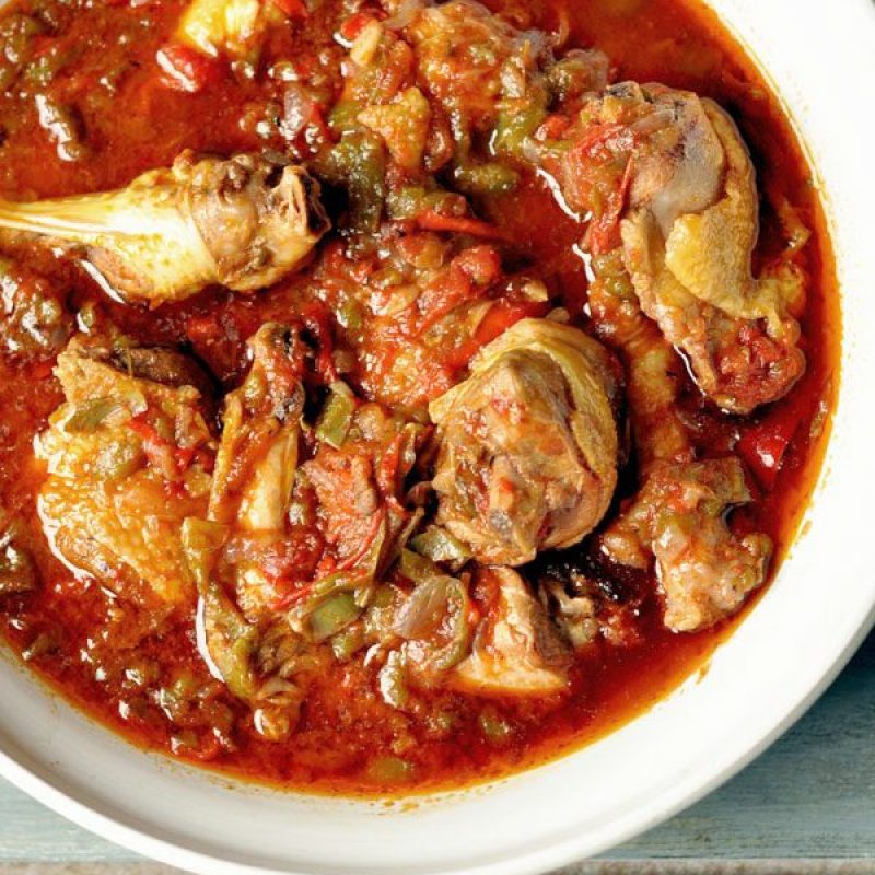 Braised Chicken Recipe with Tomato and Peppers — Eatwell101