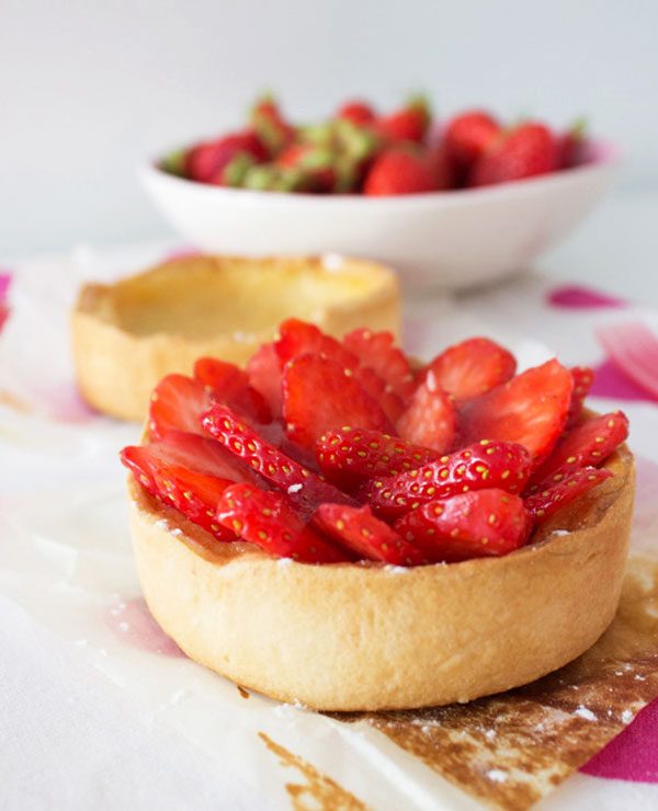 Strawberry Tart Recipe — Eatwell101