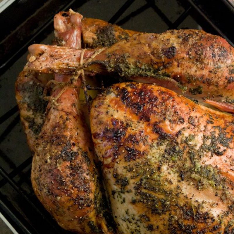 5 Mouthwatering Roasted Turkeys for Thanksgiving — Eatwell101