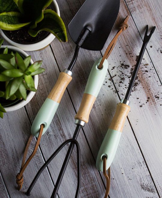 Container Herb Garden Ideas — Eatwell101