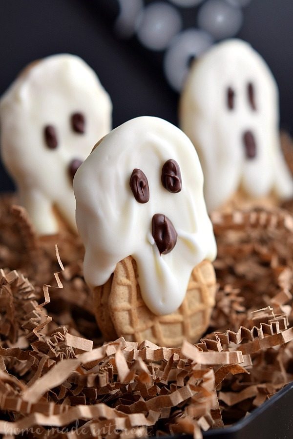 Easy Creepy Cookies Recipes for Halloween — Eatwell101