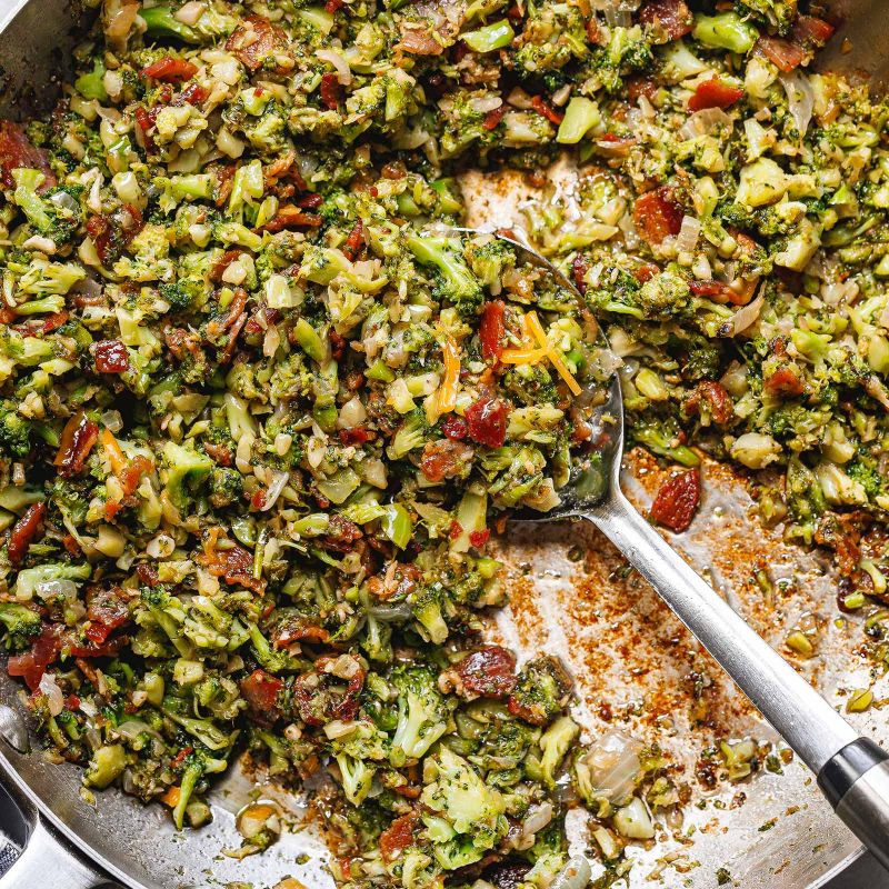 Pan-Fried Garlic Bacon Broccoli Recipe — Eatwell101