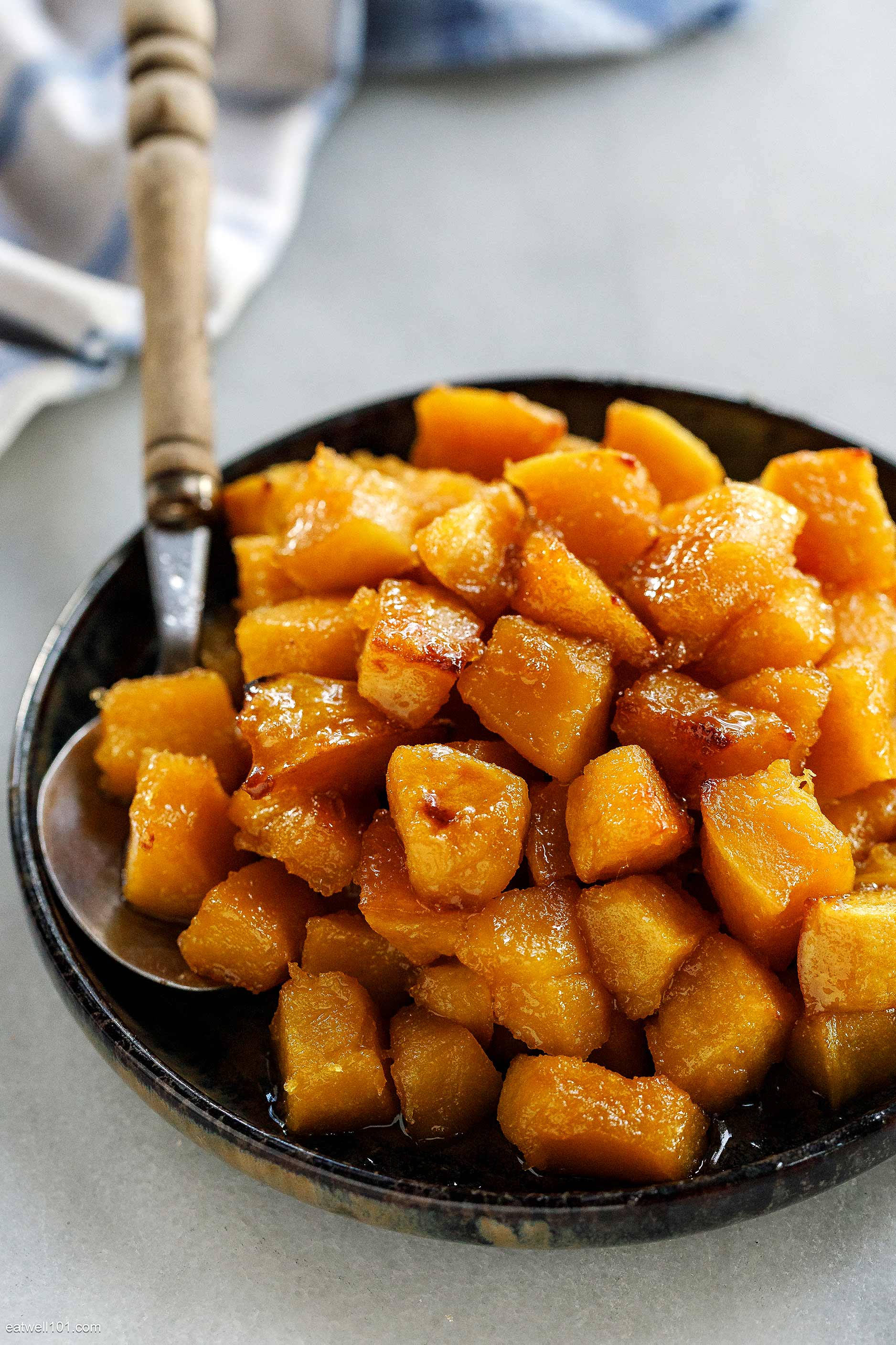 Baked Acorn Squash Recipe With Maple Butter How To Roast Acorn Squash — Eatwell101